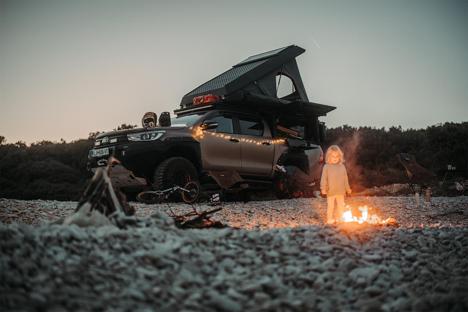 Canopy Camper Deluxe | Dual Cab & Extra Cab Utes – alu-cab