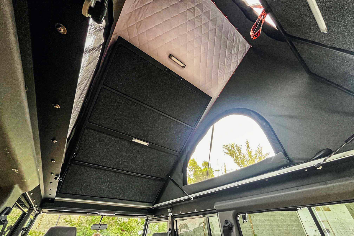 Icarus Roof Conversion for Defender 110 | Pop-Top Expedition Roof – alu-cab